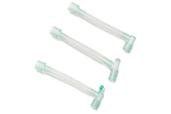 Flexible catheter mounts